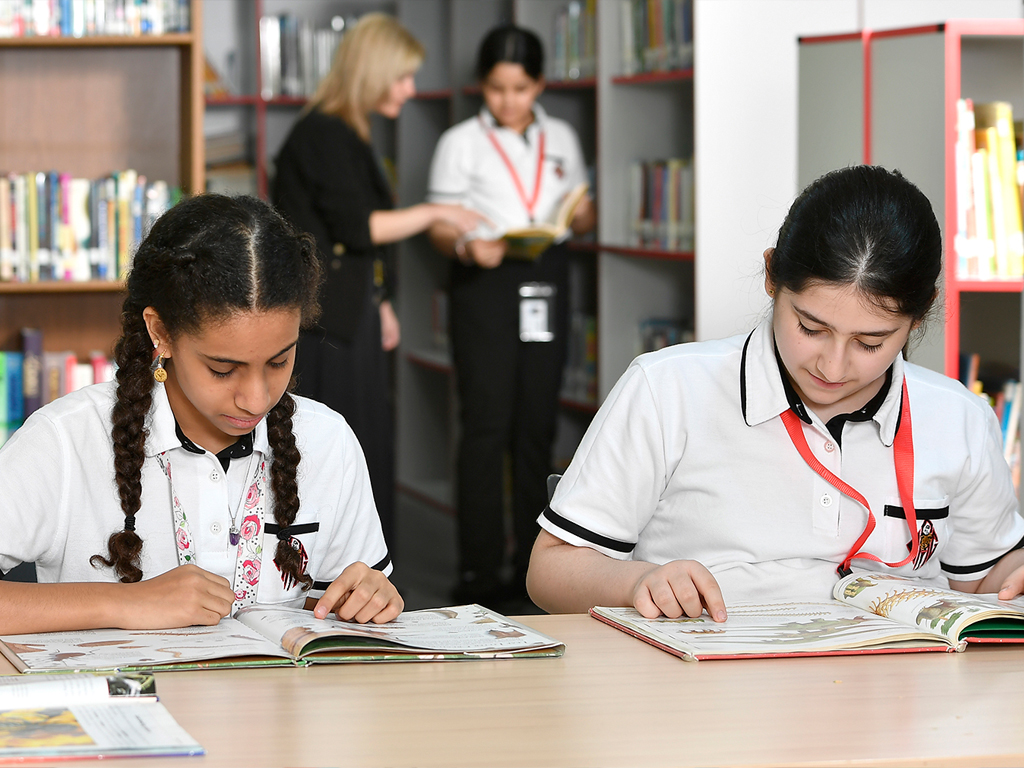 Middle School American Academy For Girls